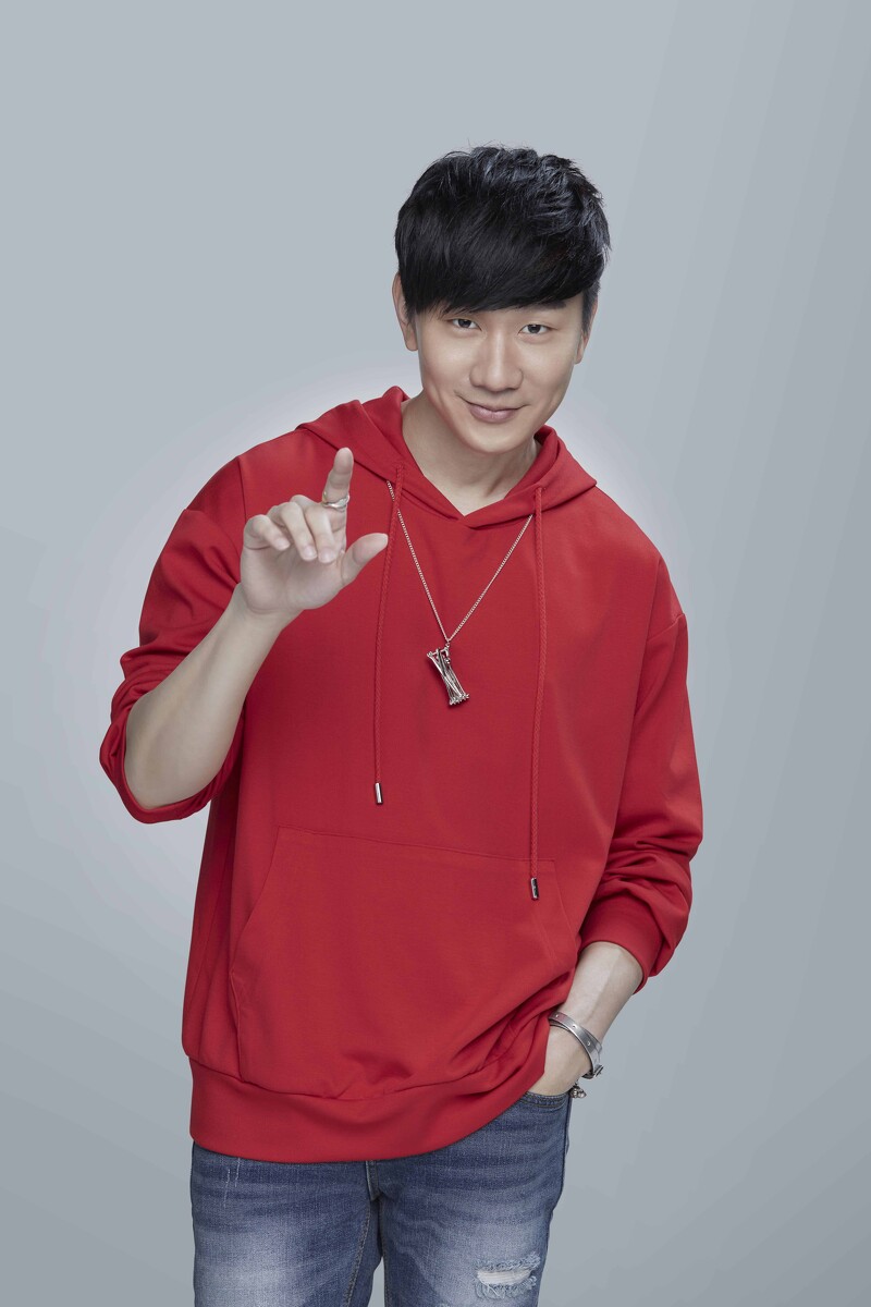 JJ林俊傑不藏私分享創造力、成功、幸運＂一切都來自微笑＂