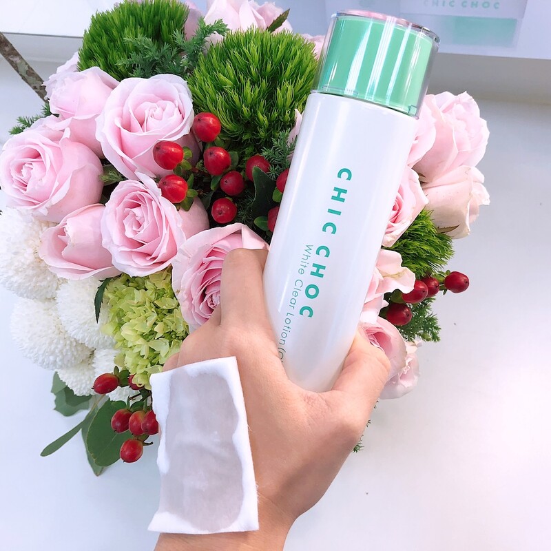 入秋必備舒壓系美白！CHIC CHOC淨透．美白系列，冰涼觸感與洋甘菊草本香氣讓保養超療癒
