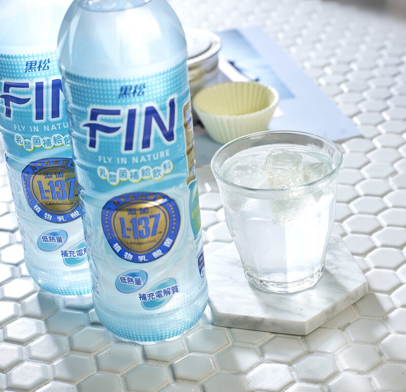 致〜所有不愛喝水的妳！從編輯的酸甜人生秒懂補水對身體的好處，迎接美好的夏日新生活吧！