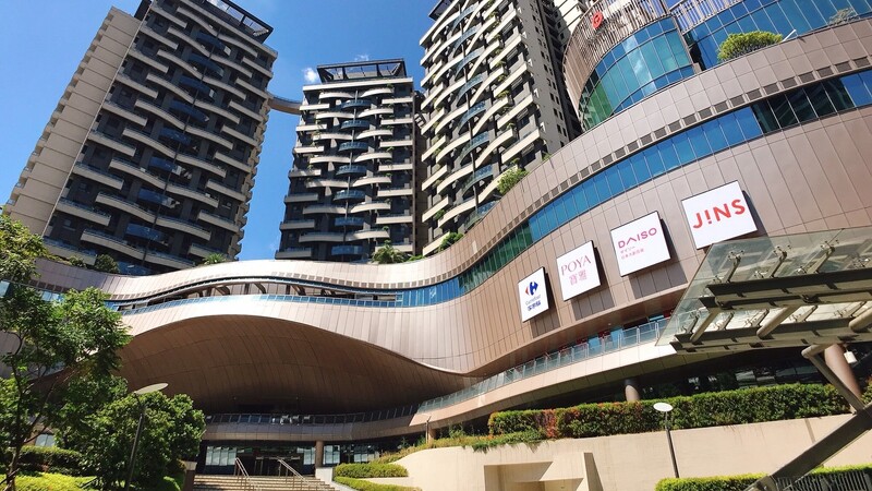 Global Mall桃園A19亮點總整理！三麗鷗玻璃屋與櫻桃小丸子，還有滑雪場及攀岩館