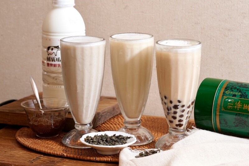 手搖茶飲界中頂級王者的天仁茗茶，這次與鮮乳坊打造口感升級無極限的香醇茶飲，搭配913茶王的隱藏點法，搖茶控請務必GET！