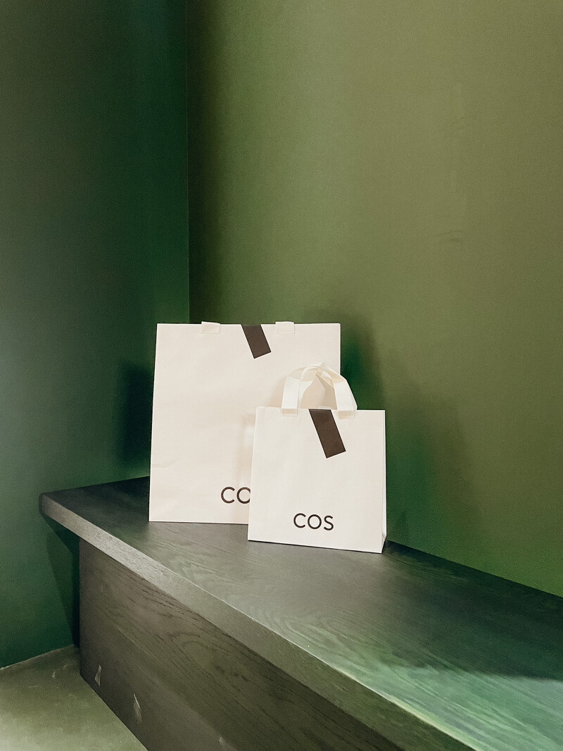 COS台北101店根本是夢幻衣櫥！新店亮點帶逛＋3個眾所期待原因告訴你