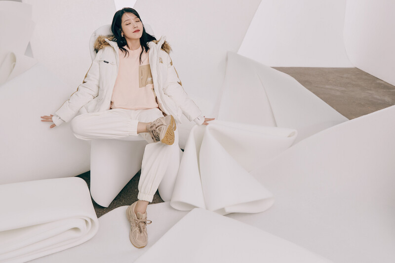 New Balance 1906R、XC-72、57/40 秋冬機能系列登場，IU穿著、頂級機能面料...展現冬日機能風格