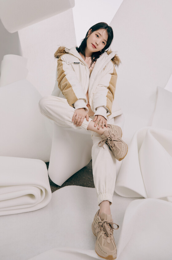 New Balance 1906R、XC-72、57/40 秋冬機能系列登場，IU穿著、頂級機能面料...展現冬日機能風格