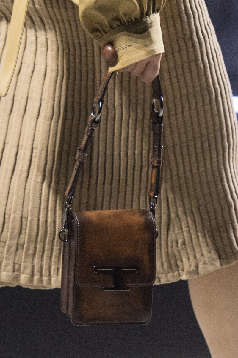 Tod's 2023 秋冬系列迎來嶄新風格面貌，保留經典傳統賦予摩登新意