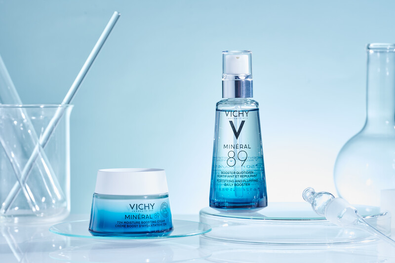 搶救夏天「危肌」VICHY全球口碑No.1 的M89穩膚雙星，分秒灌注保濕、強韌肌底的「雙星救援力」連皮膚科醫生都認可～秒速解決顏值焦慮！