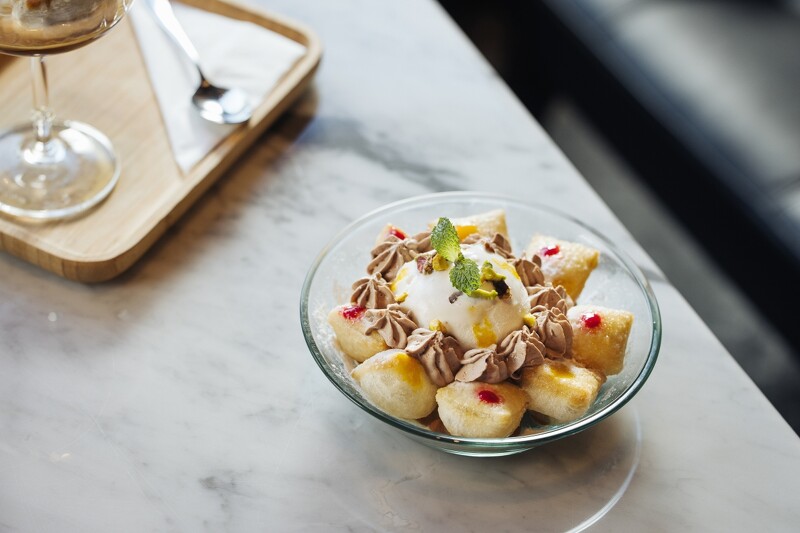 大直最 Chill 的秘密基地！NOKE「Domani Food Truck」露台餐車，喝杯下班開胃酒搭配義式燒烤料理