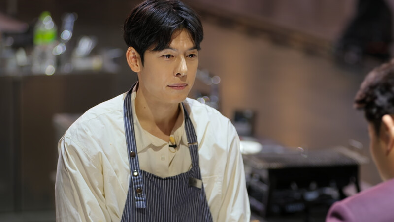 《黑白大廚》「本業也在行的男人」Austin Kang不只料理在行，陽光Outdoor顏值肌肉超危險，垂涎三尺超享受！