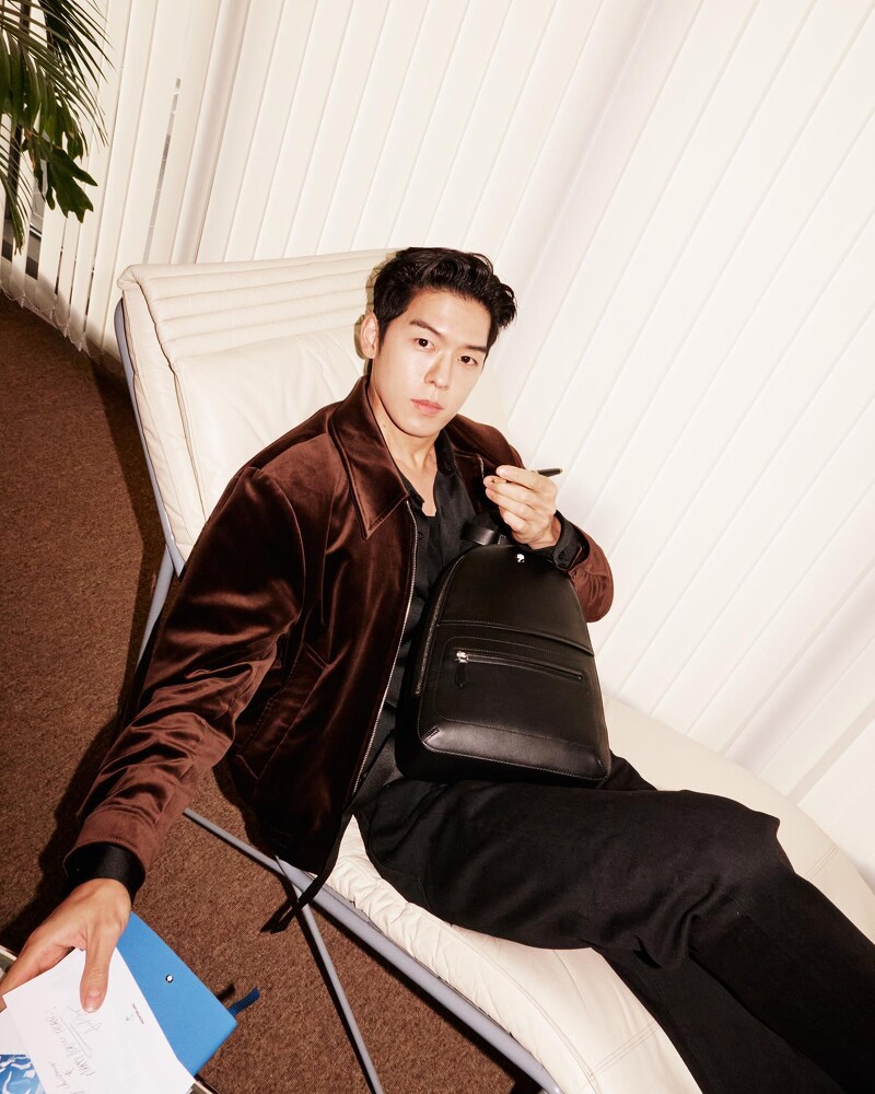 《黑白大廚》「本業也在行的男人」Austin Kang不只料理在行，陽光Outdoor顏值肌肉超危險，垂涎三尺超享受！